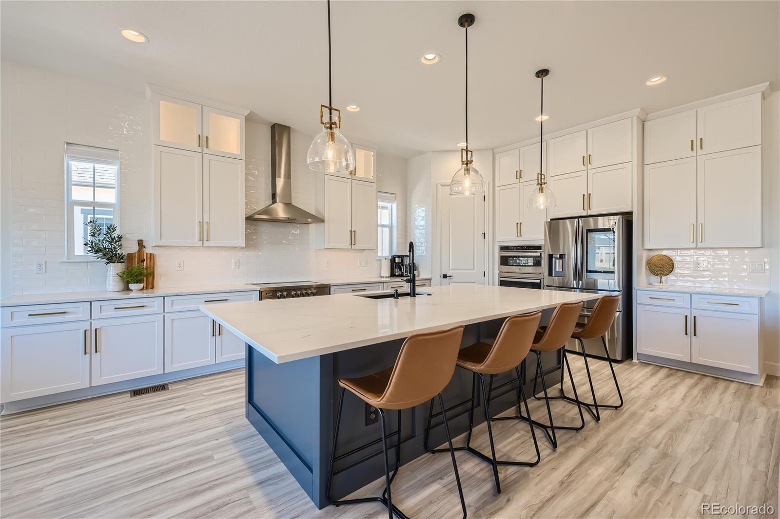 8985 Chalk Creek Place, Littleton, CO 80125 | LISTINGS.COM | Real ...